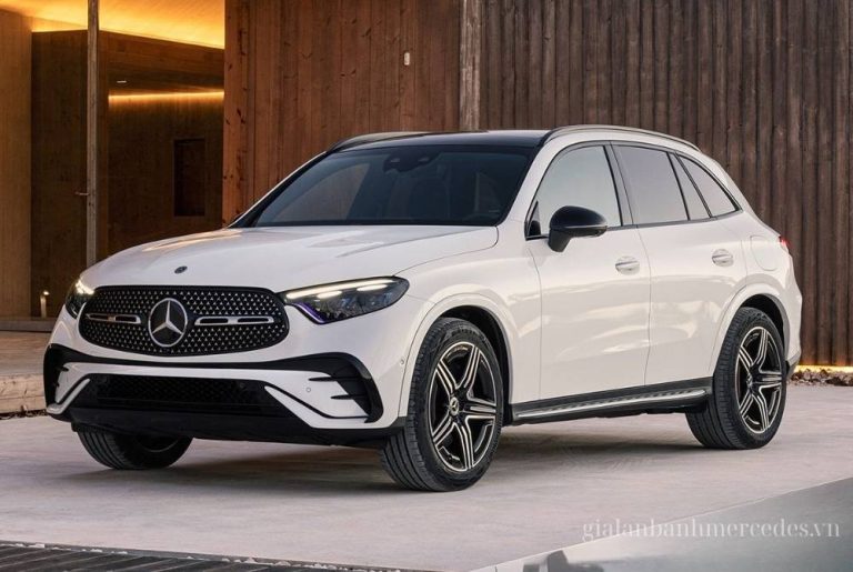 Giá xe Mercedes GLC mới nhất kèm ưu đãi hot 08/2025